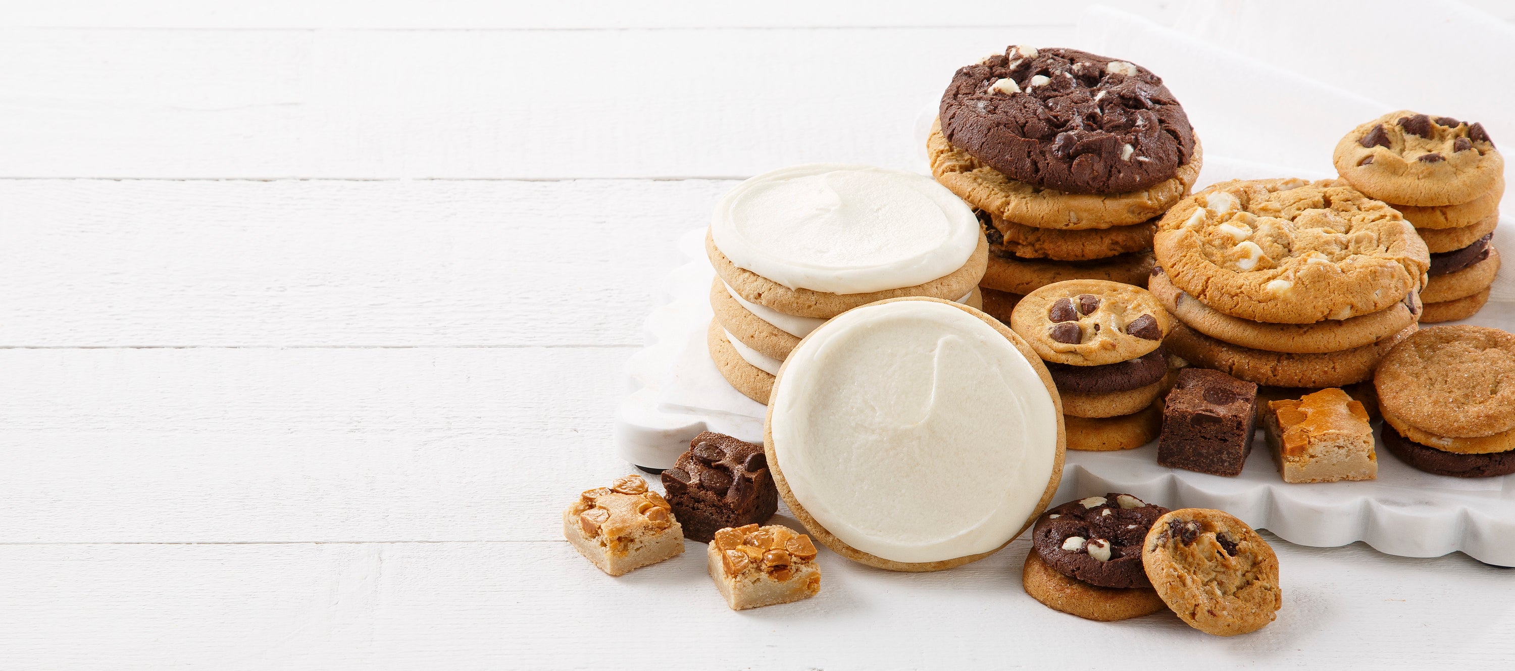 Cookie Delivery & Cookie Gifts – Mrs. Fields